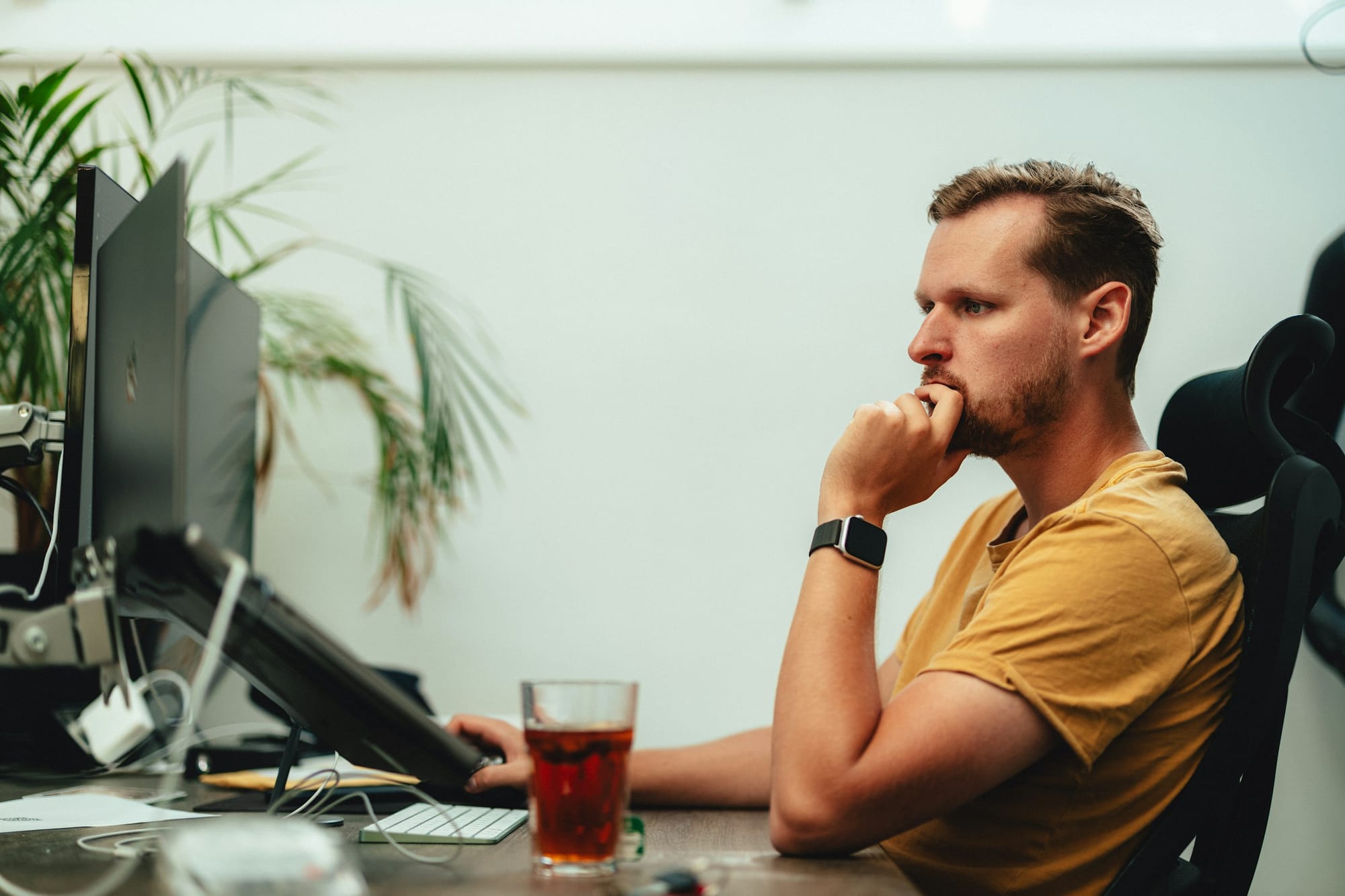 Complete LLM vs SLM Comparison Guide for Smarter AI Models Complete LLM vs SLM Comparison Guide for Smarter AI Models